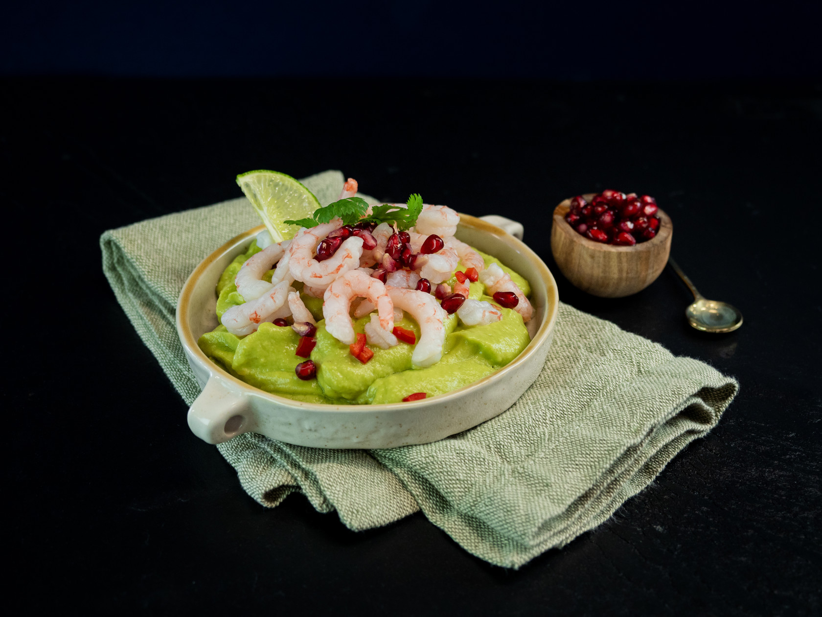 Reker med avokadomousse